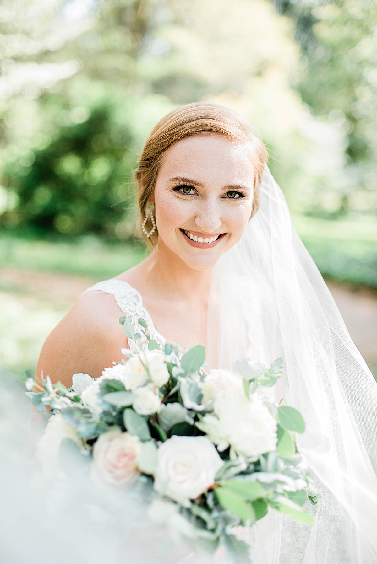 Emily Teelon Bridals | Birdsong Louis Photography Team